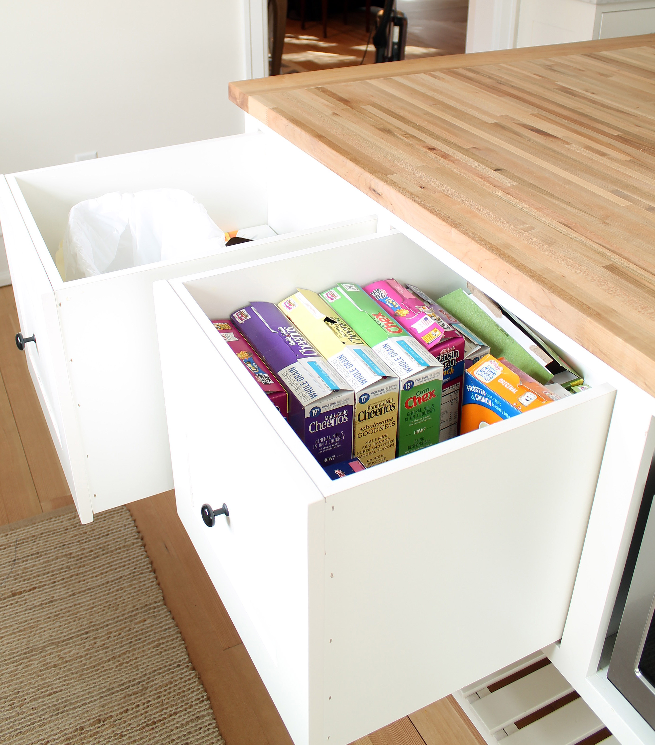 How drawers work hard in a kitchen – Boulevard West