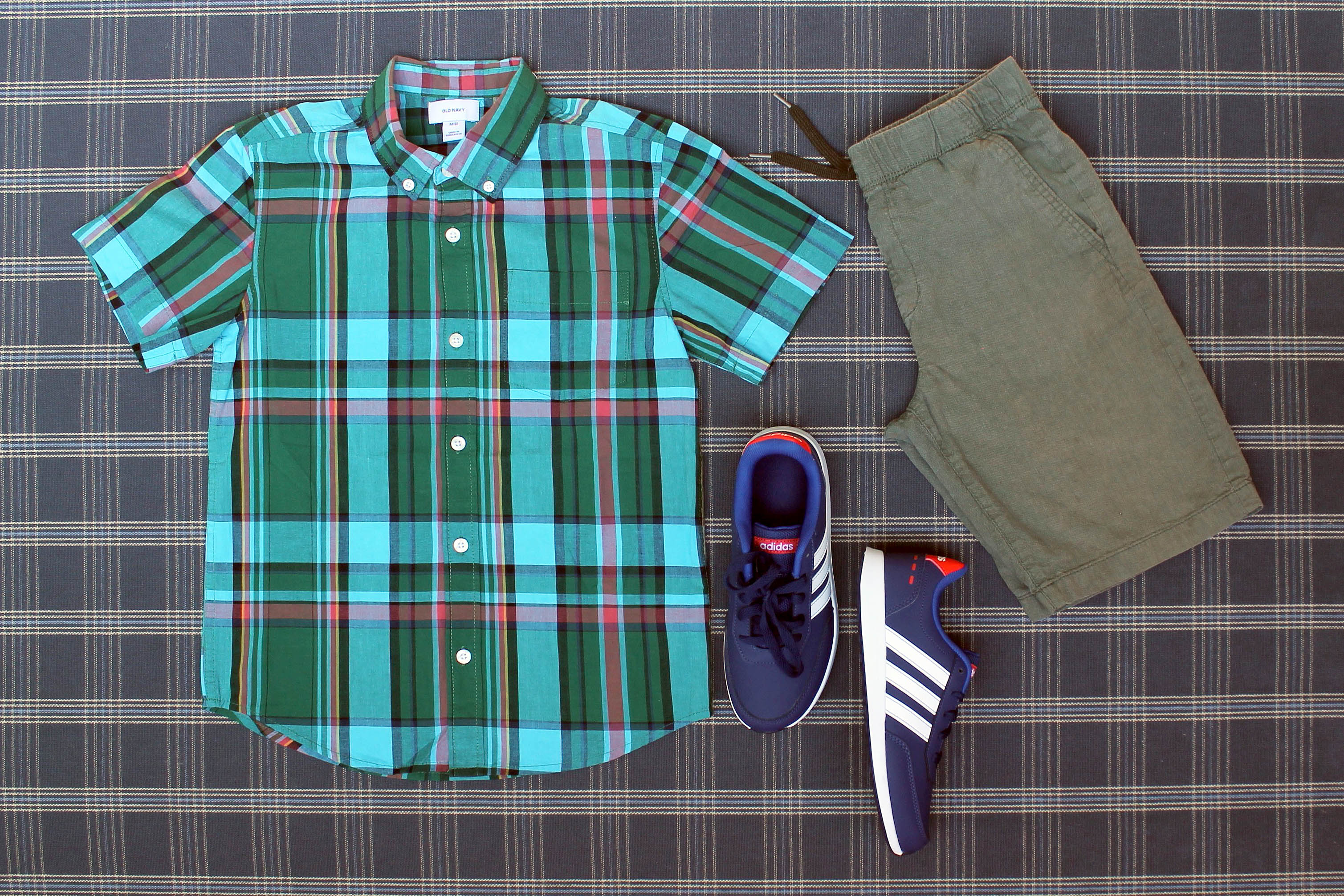 How do you do school clothes? – Boulevard West