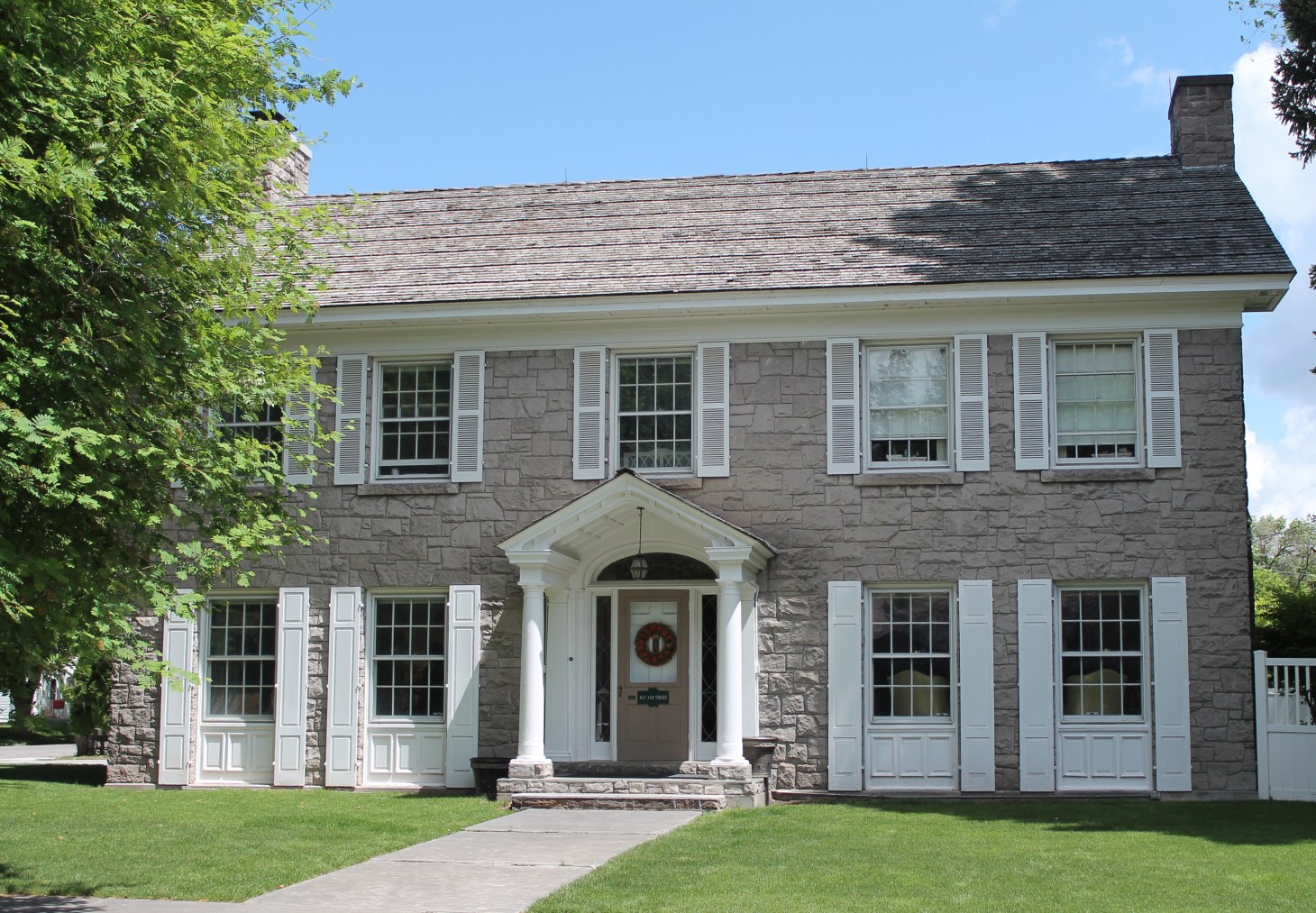 Historic Homes for the Holidays tour: The details & the houses ...